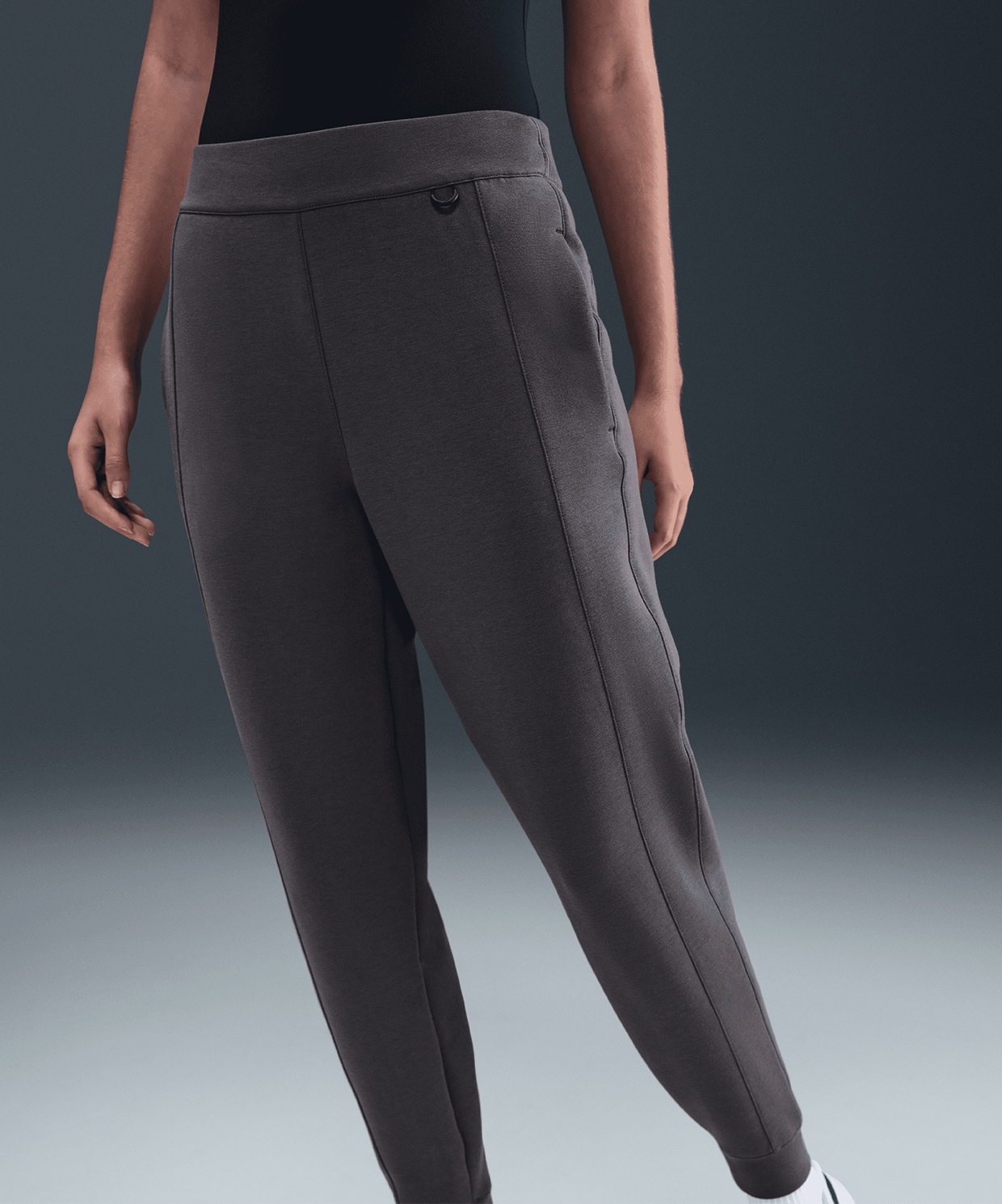 Nike 24.7 ImpossiblySoft Dri-FIT Mid-Rise Joggers | Kadın | HQ8184-036 | Sneaks Up