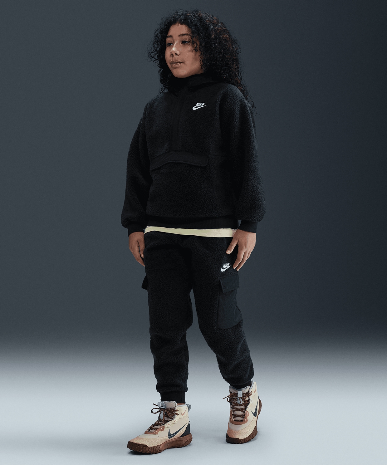 Nike Sportswear Club Fleece Loose 1/4-Zip Hoodie | Çocuk | HV0383-010 ...